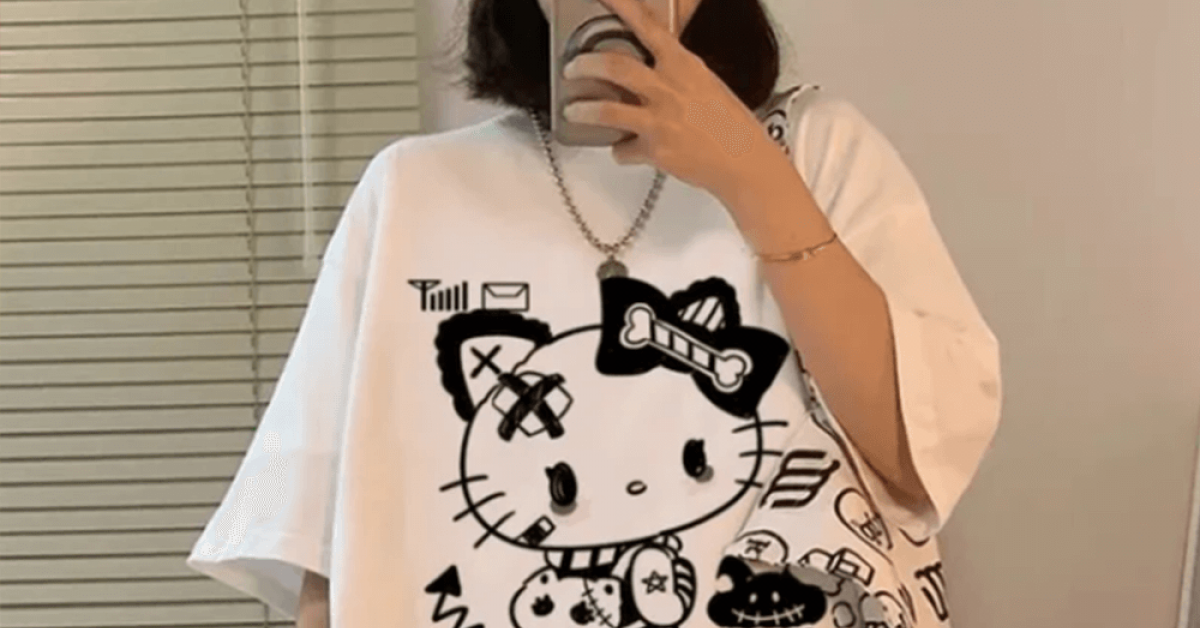 Gothic Hello Kitty Tişört